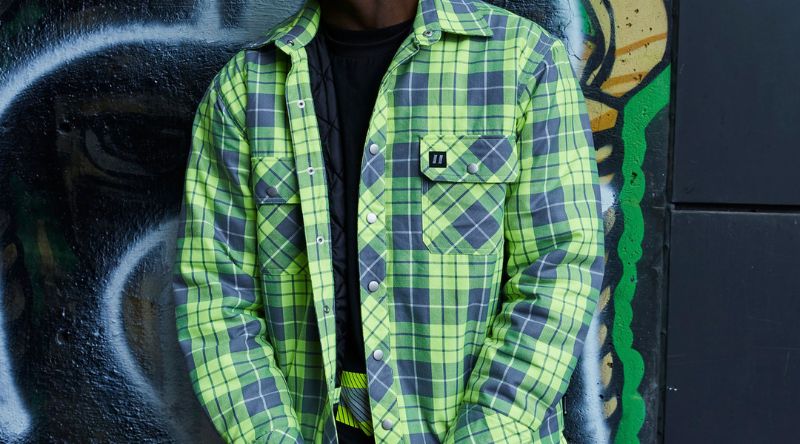 The Benefits of Flannel Clothing for Construction Work – Hi Vis Safety US